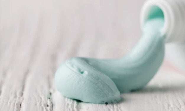 Pourquoi un dentifrice pour bébé ? – Les Babygators